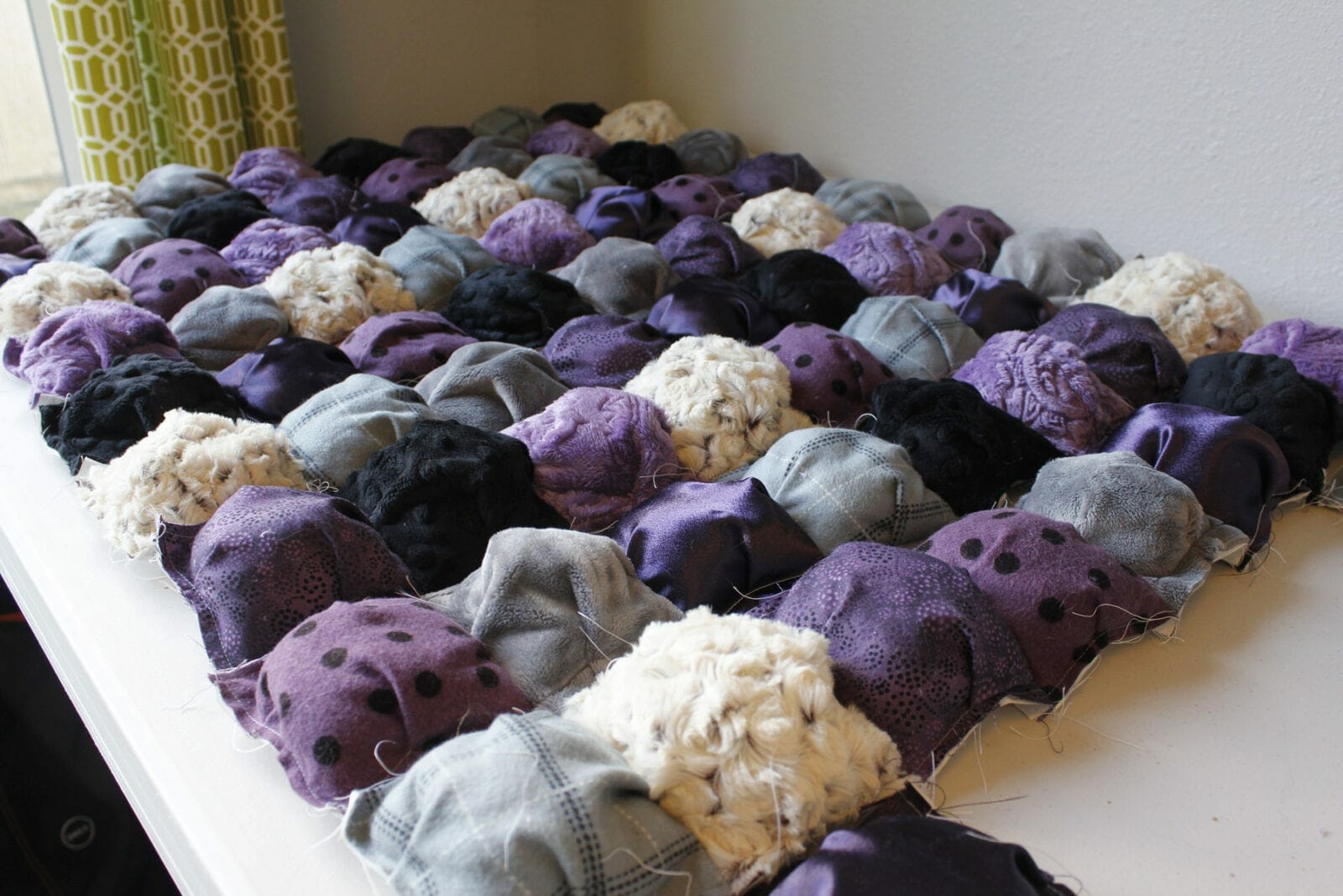 How to Sew an Easy Puff Baby Quilt | DIY Puff Baby Quilt