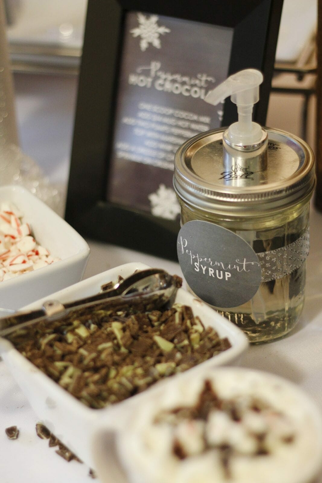 Tips to Throw a Hot Chocolate Bar Party for all Occasions