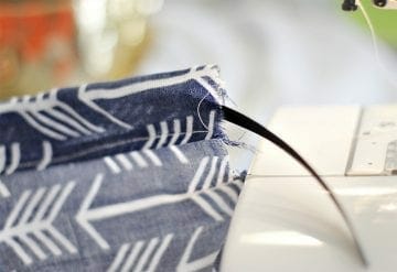 How to Make A Nursing Cover with this Free DIY Pattern