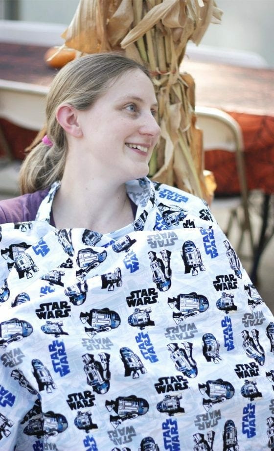 How to Make A Nursing Cover with this Free DIY Pattern