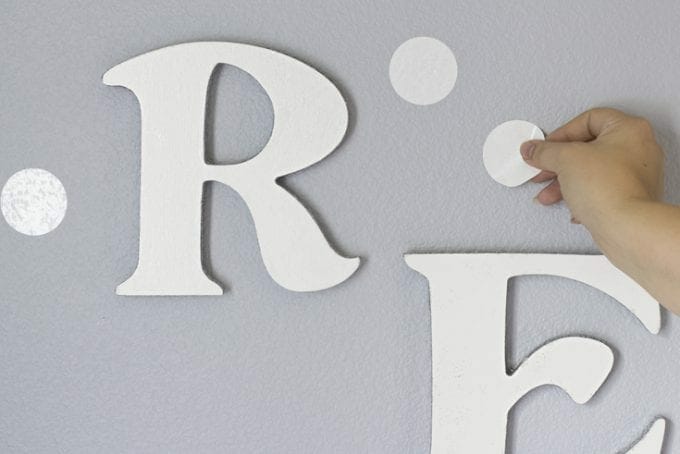 How to Create an Eye-Catching Feature Wall Without Paint