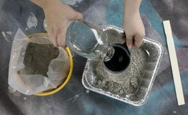 How to Make Footprint DIY Stepping Stones | Simple Kids Idea