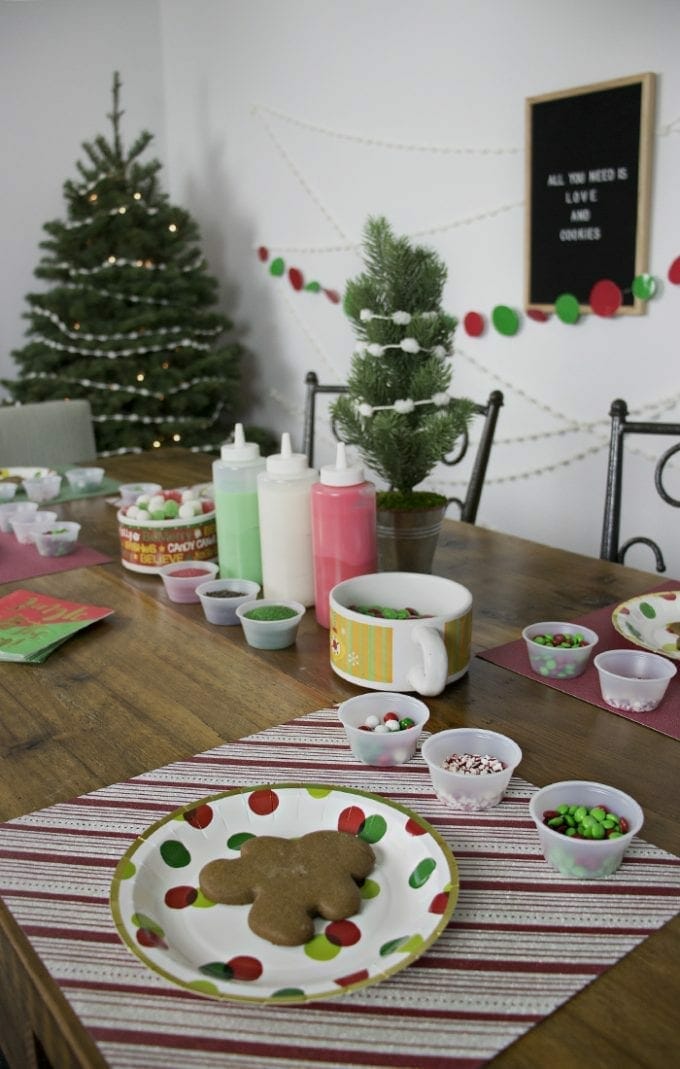Step-by-Step to Hosting a Christmas Cookie Decorating Party