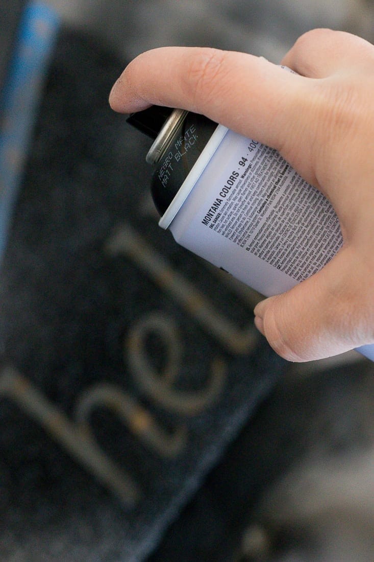 Transform Your Plain Door Mat into this Modern Geometric Mat