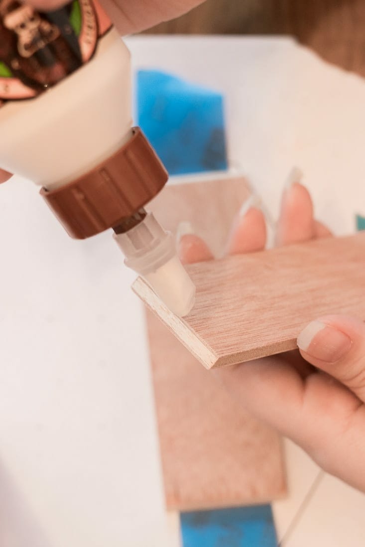 DIY Mini Triangle Shelves: Perfect for Any Space