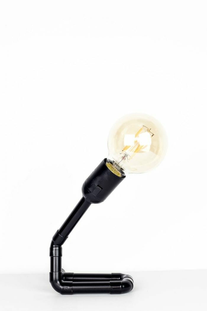 Easy Tutorial: How to Craft an Edison Lamp with Copper Pipe