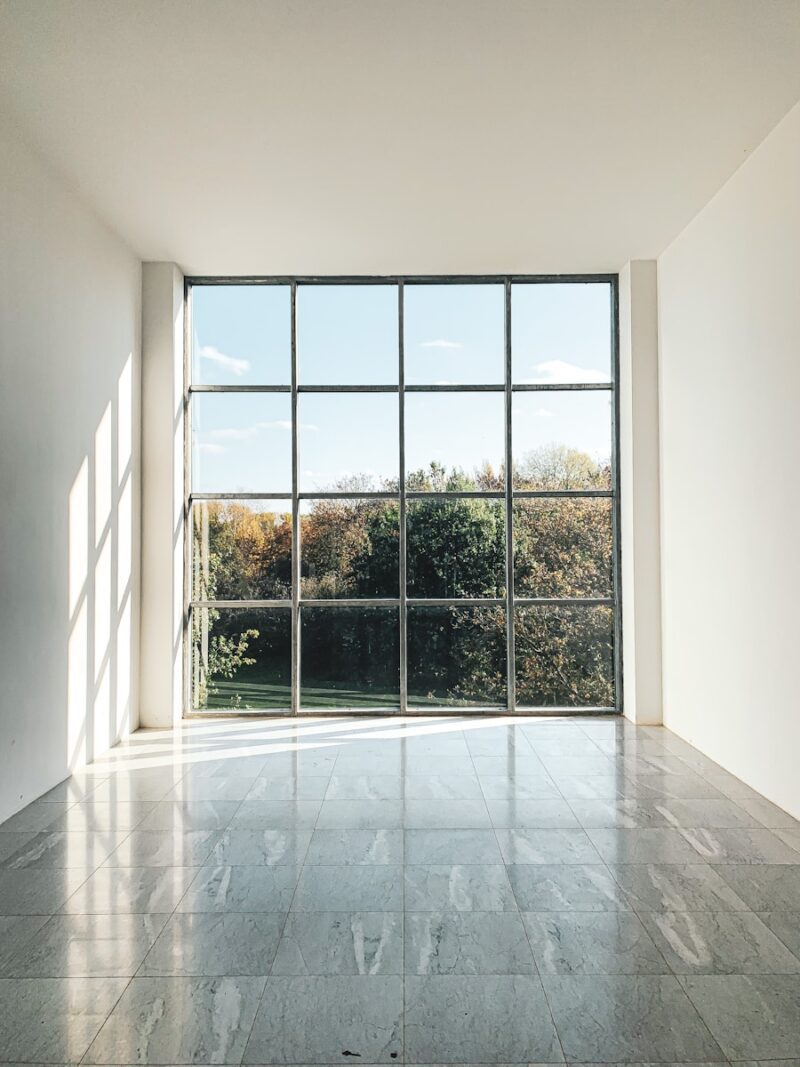 Time to Replace Your Windows: Signs and Tips